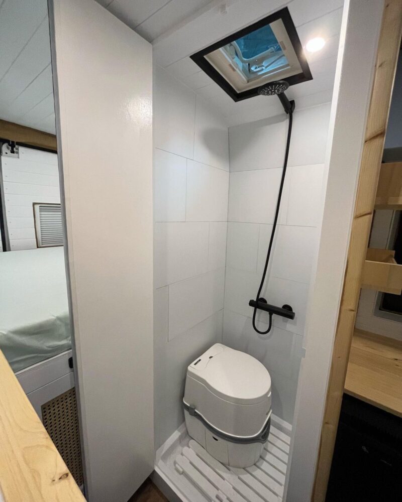 11 Creative Van Shower Ideas (Practical & Modern)